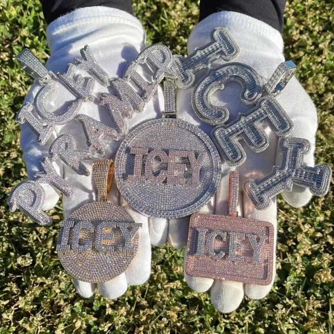 Iced Out Letter Custom Iced Out Pendant Custom Hip Hop Jewelry In VVS ...