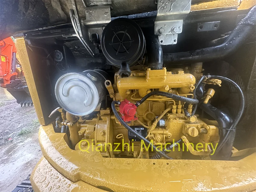 China Export Mini Caterpillar Digger Crawler Excavator