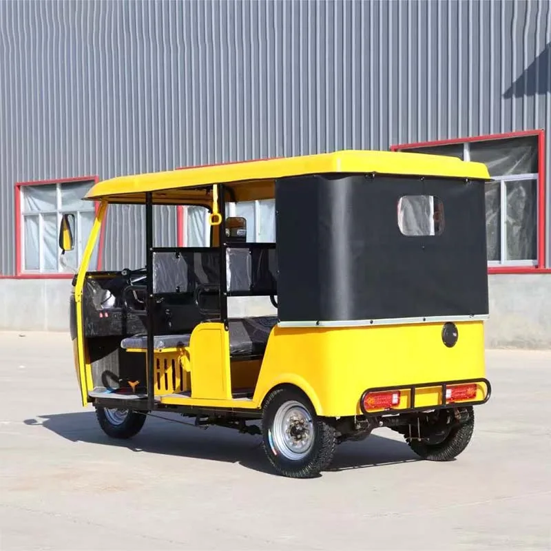 Keke Bajaj Motor Tricycle 200cc - Efficient Passenger Transport