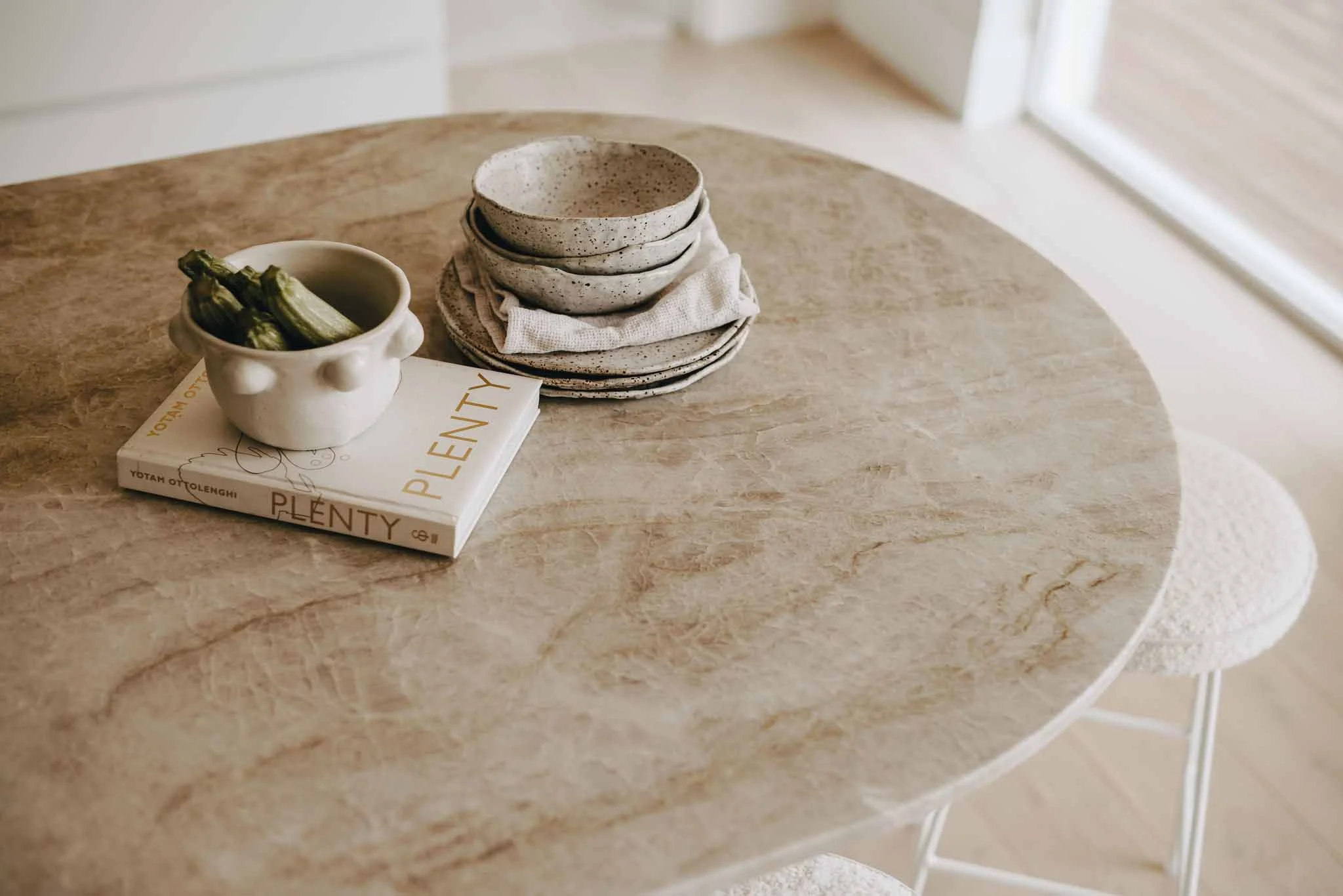 Taj Mahal Quartz Beauty Quartz Table For Home And Hotel - Buy Modern ...