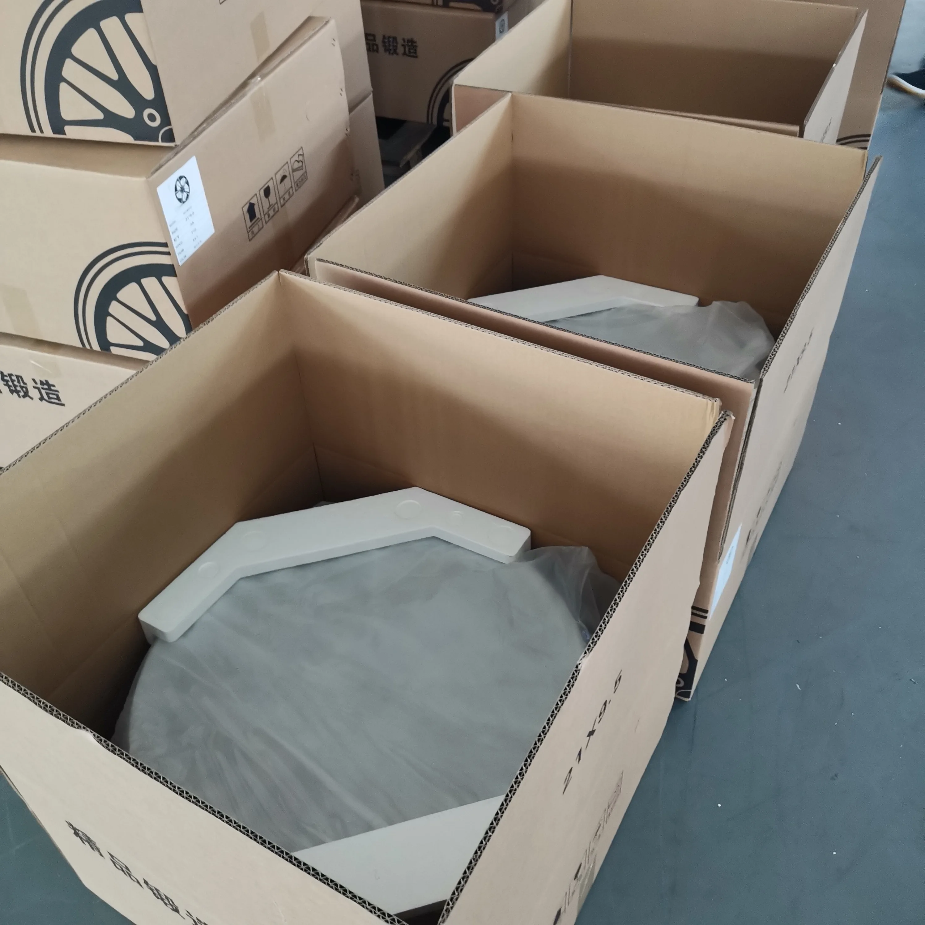 Factory Machined Cnc Forged Wheel Rims 5 Lugs Holes Cheap Forged Wheels ...