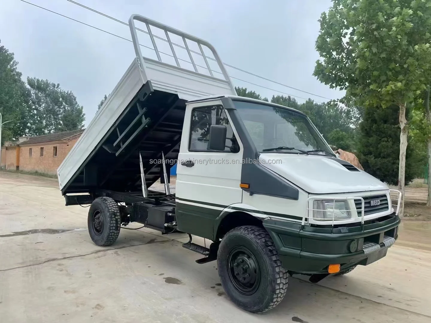 IVECO Mini Tipper Truck - Reliable Diesel Cargo Solution