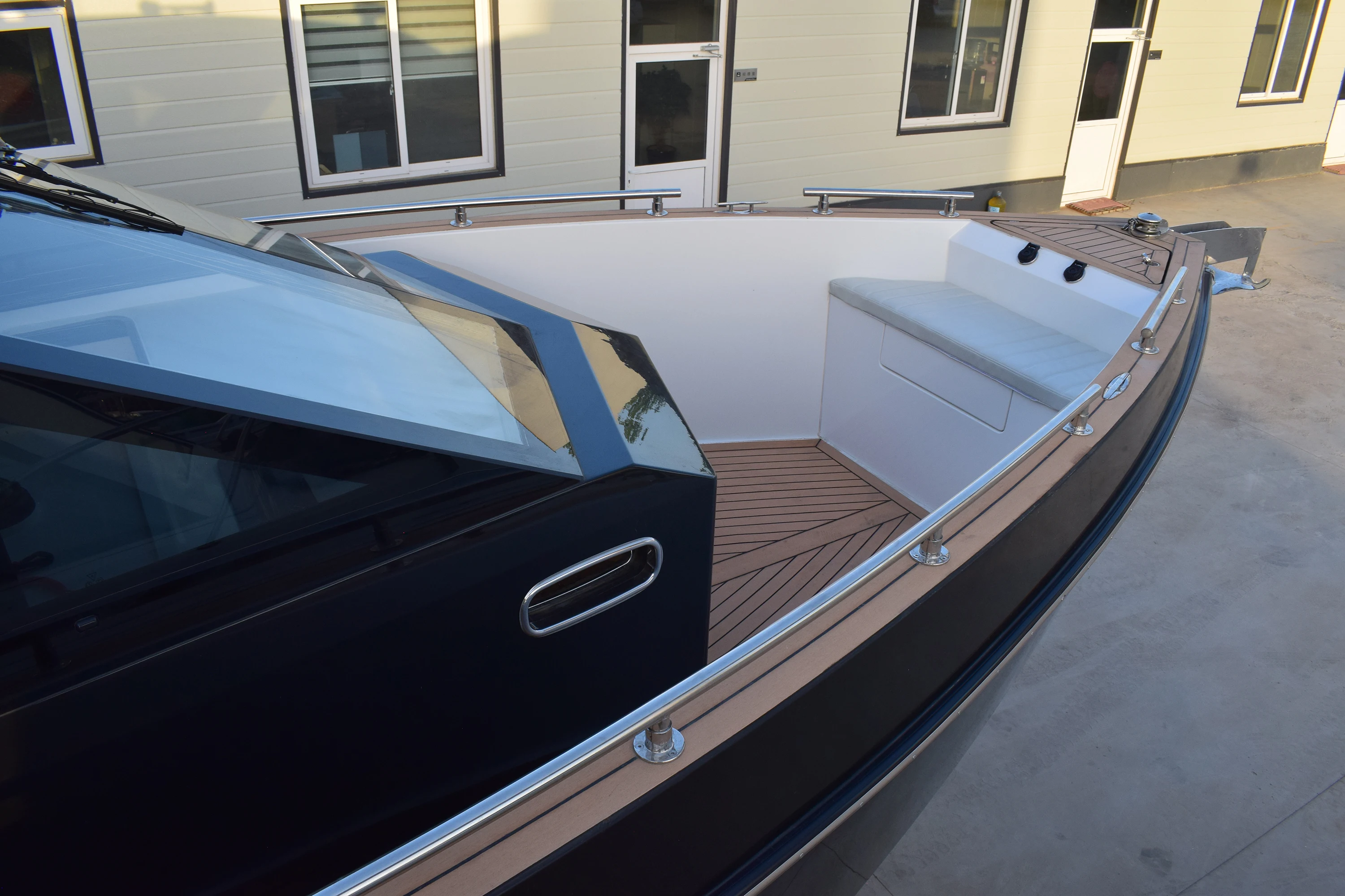 33ft Fiberglass Hull Speed Boat Luxury Yacht Fishing Boat - Buy Speed ...