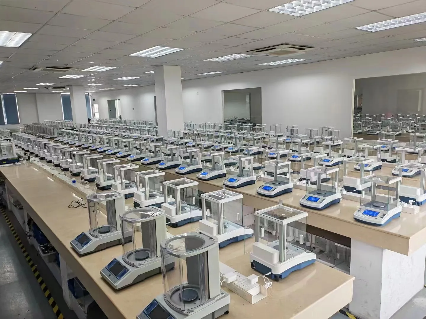 Labtex 0.01mg Electronic Analytical Balance Analytique Laboratory 0 ...