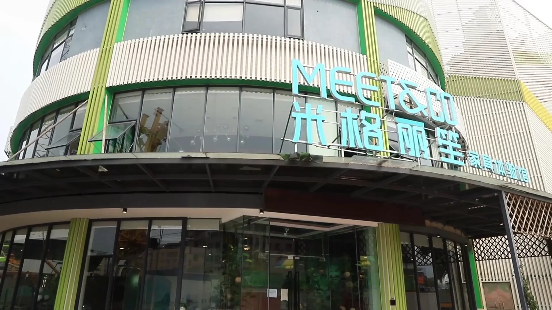 Modern Office L-shaped Boss Desk Large Office Table High End Ceo ...