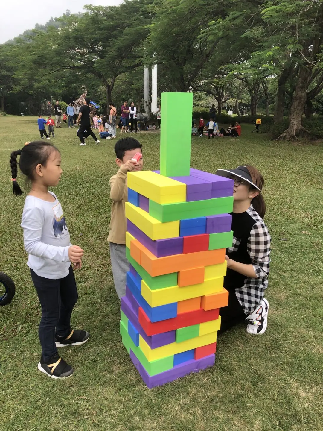 The Oversize Block Stacking Game Tumbling Tower Board Games Childrenes ...