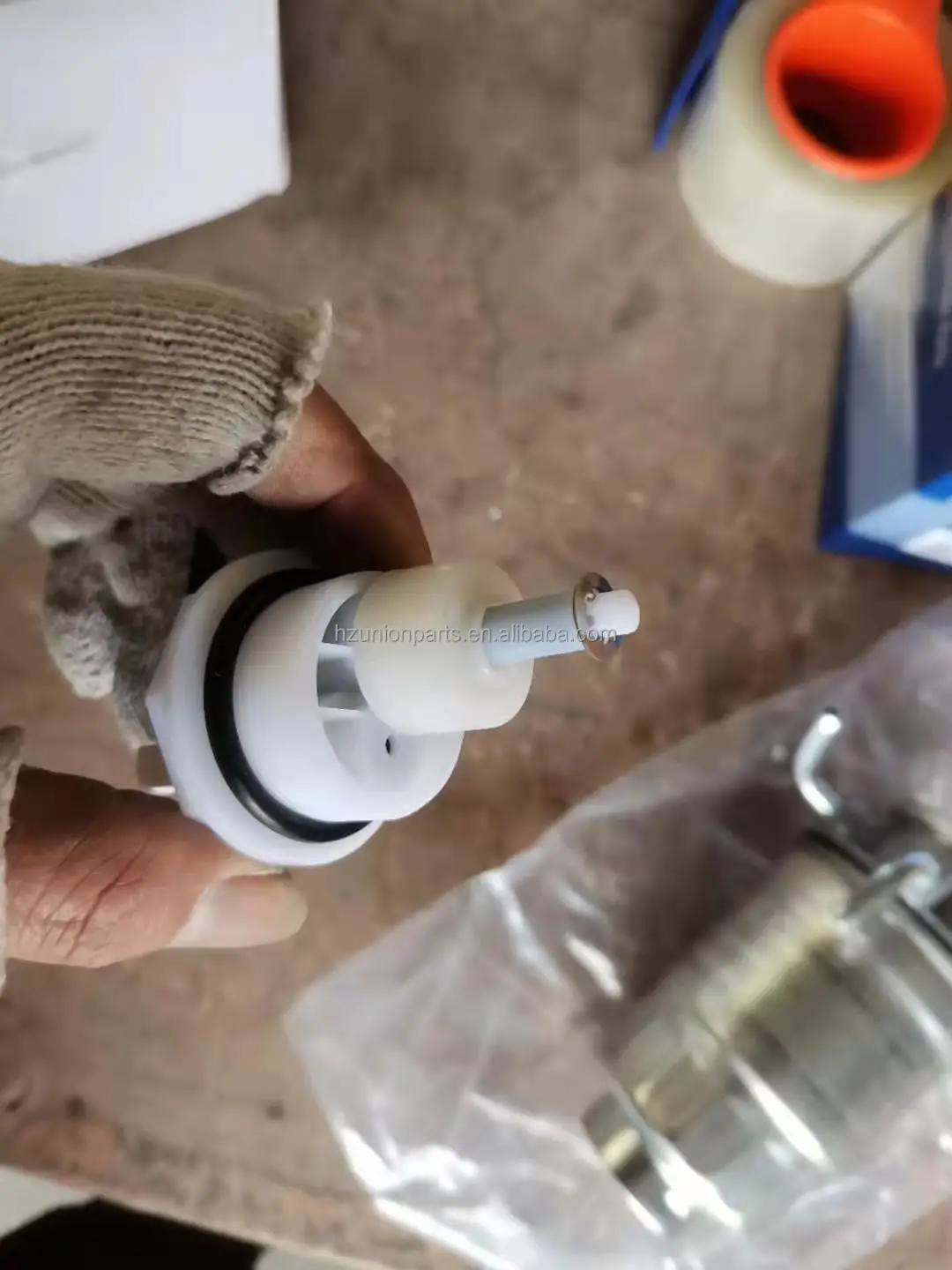 OEM 31910-4F200 for Hyundai H100 - Fuel Filter Complete