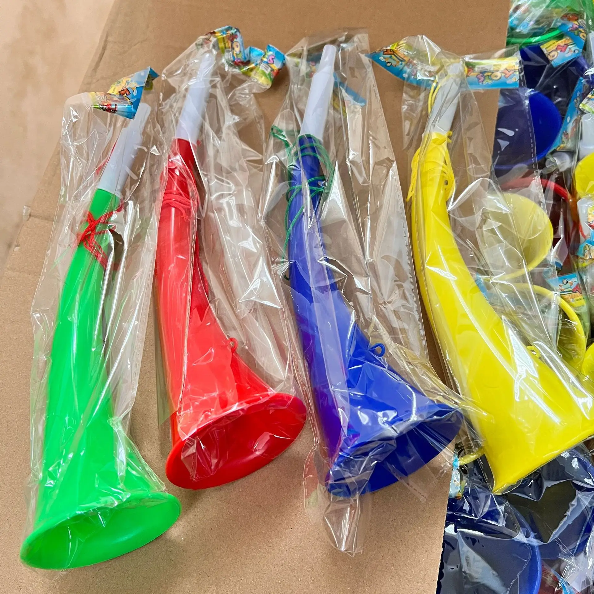 Wholesale Hot Sale Football Match Cheer Props Plastic Horn Noise Maker Football Fan Cheer Horn Plastic Toy Horn From m.alibaba