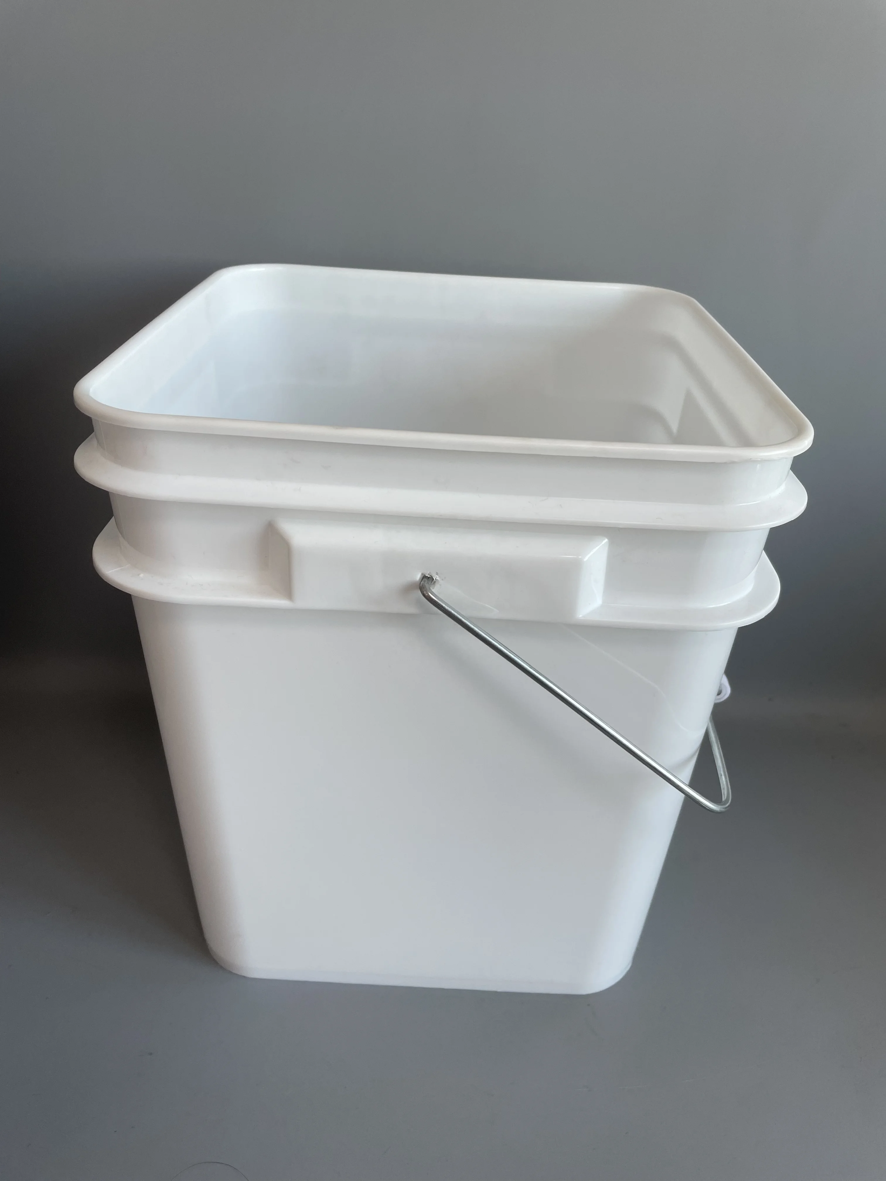 White Square Bucket 10 Liter Plastic Pail Food Grade| Alibaba.com