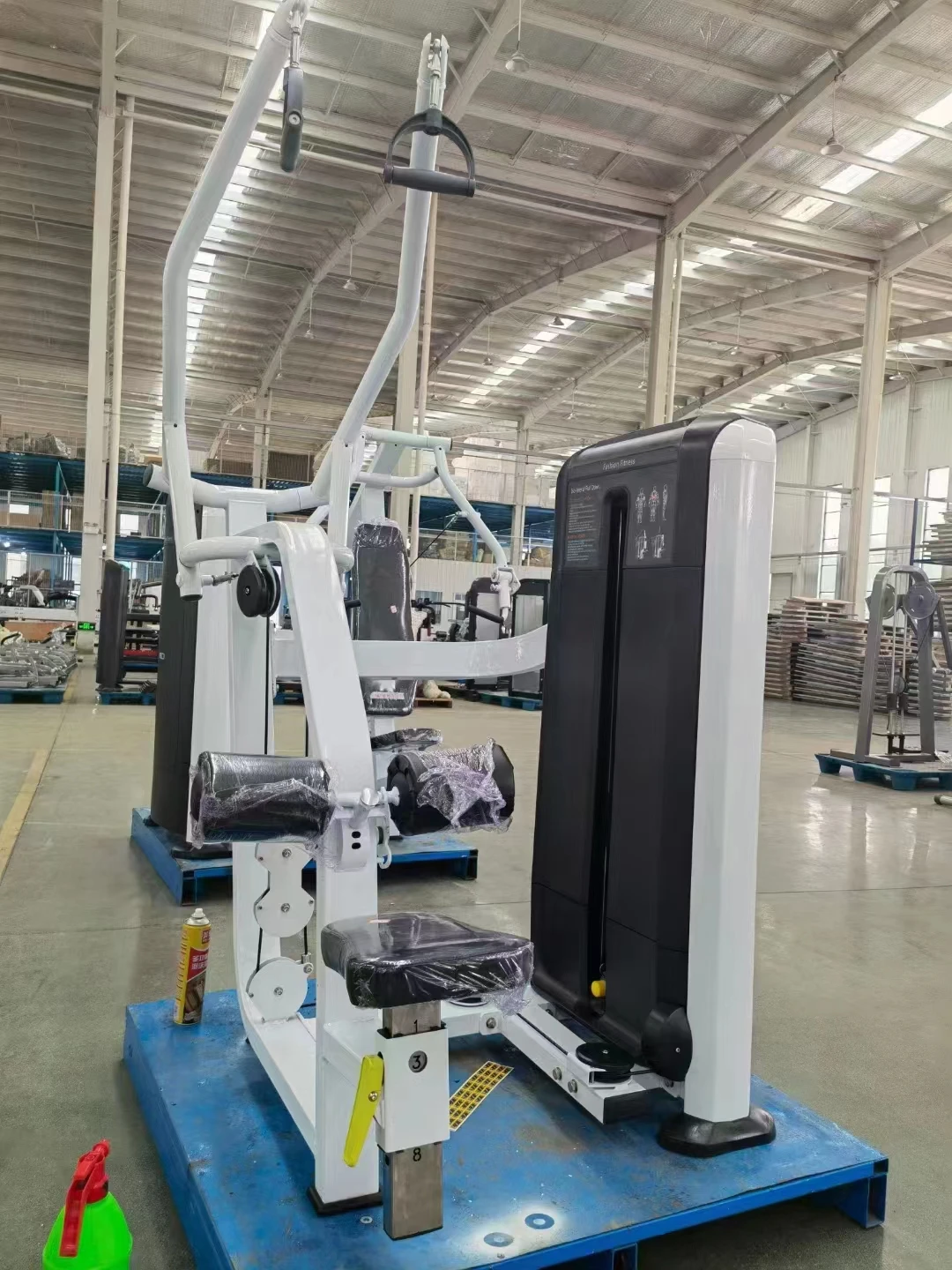 Muscle Building Plate Loaded Iso Lat Pulldown Chinese Factory Gym ...