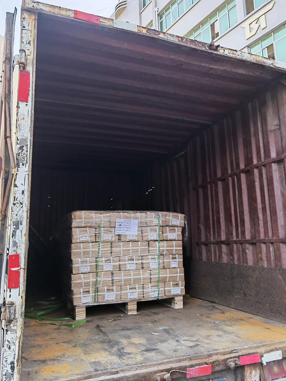 Excavator Track Bolt And Nut Track Shoe Bolt Nut Track Pad Bolt Nut ...