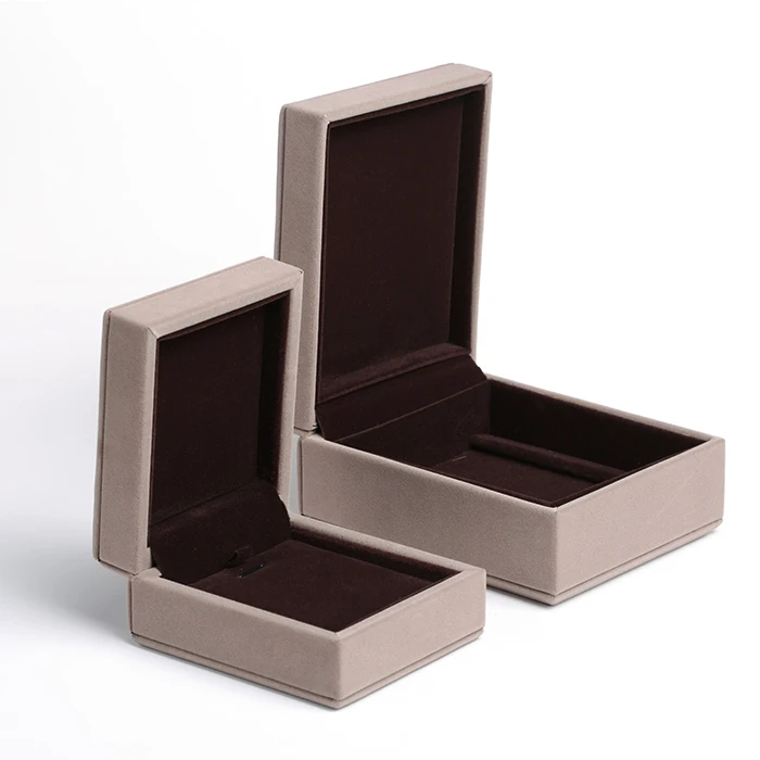 Custom Magnetic Jewellery Set Box With Velvet Insert Necklace Bracelet ...