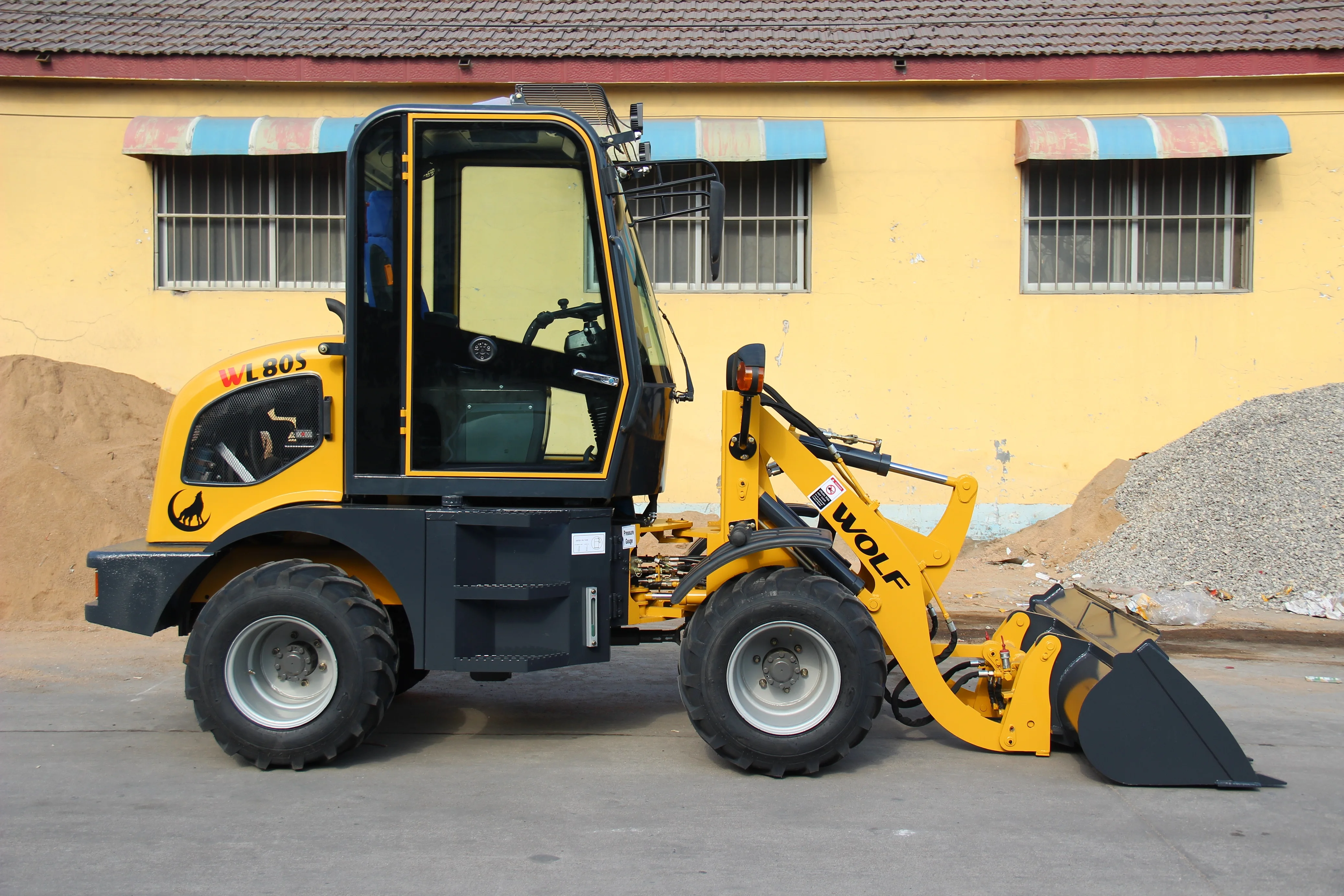 WL80 Wolf Wheel Loader - Efficient Diesel Mini Loader