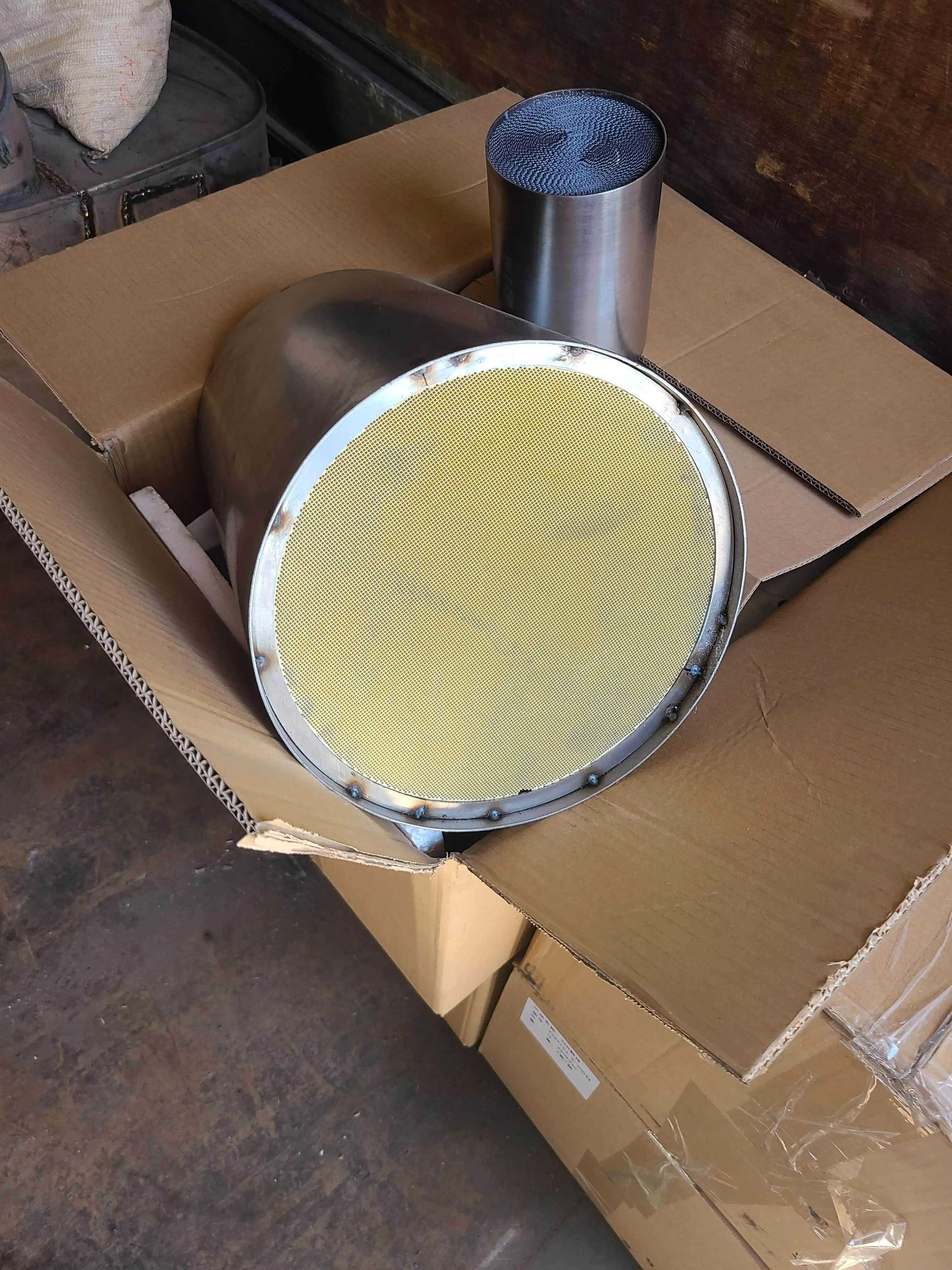 Good Quality Scr Doc Catalyst Converter With 404 Stainless Steel Pipe ...