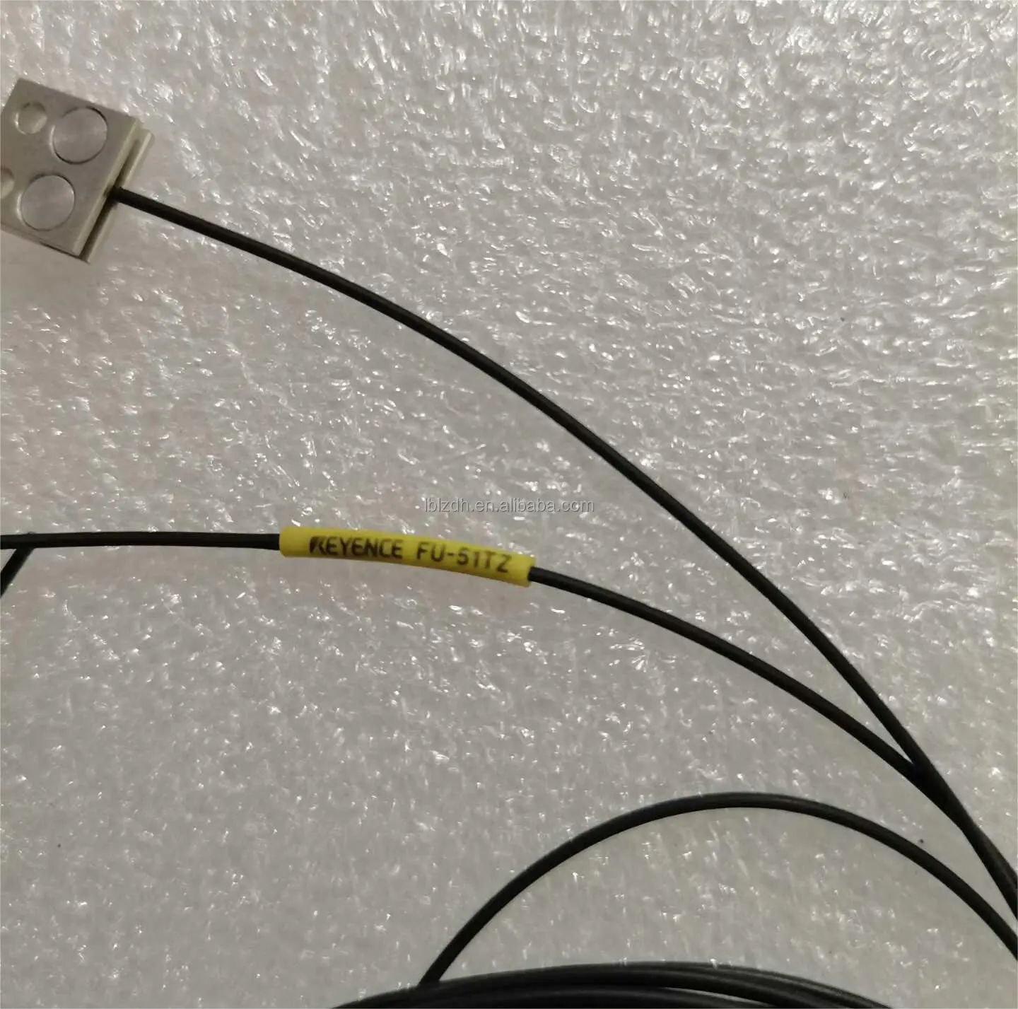 KEYENCE FU-96T Optical Fiber Sensor - Thrubeam Type