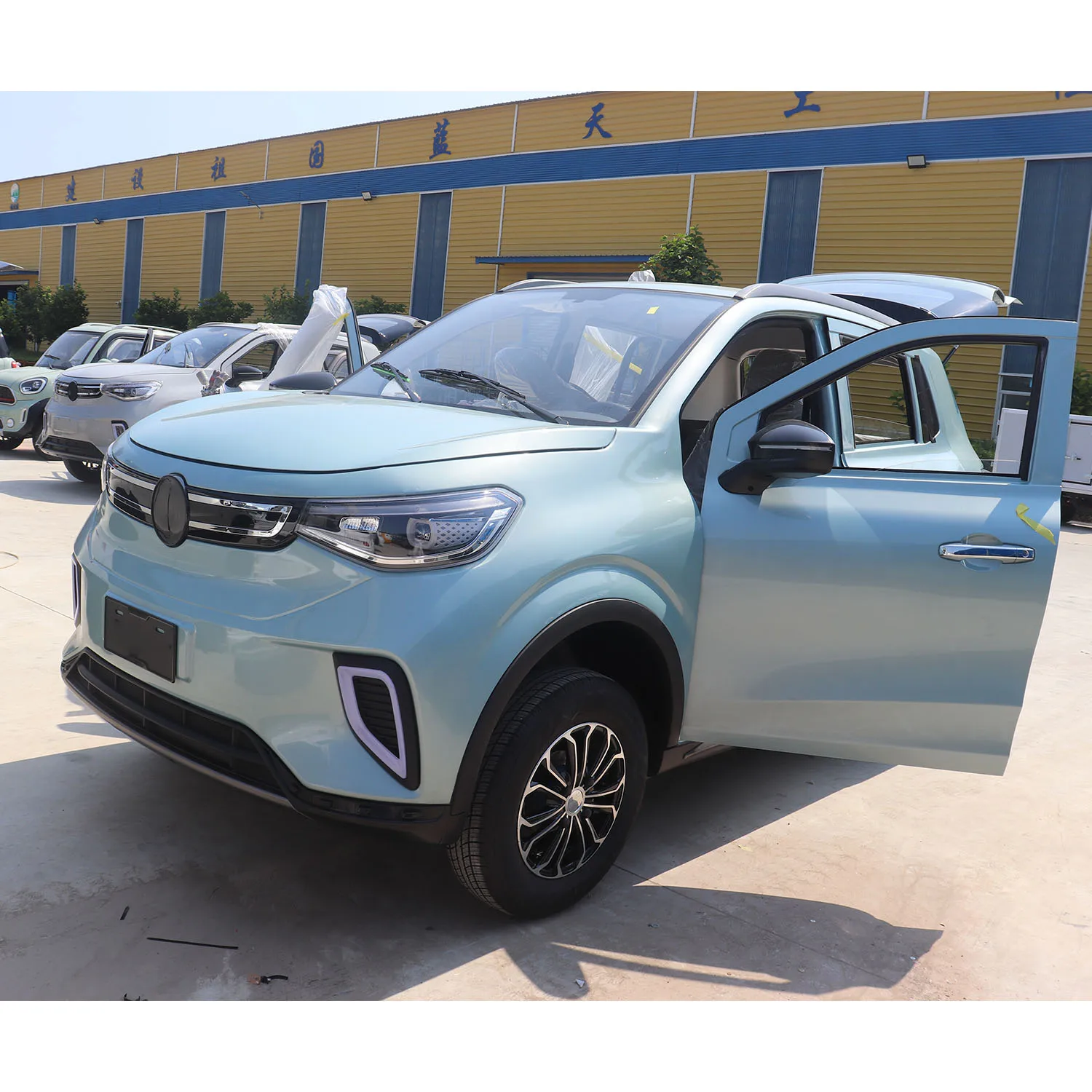 Hot Selling New Energy Vehicle Mini Car 4 Wheels Chinese Mini Electric ...