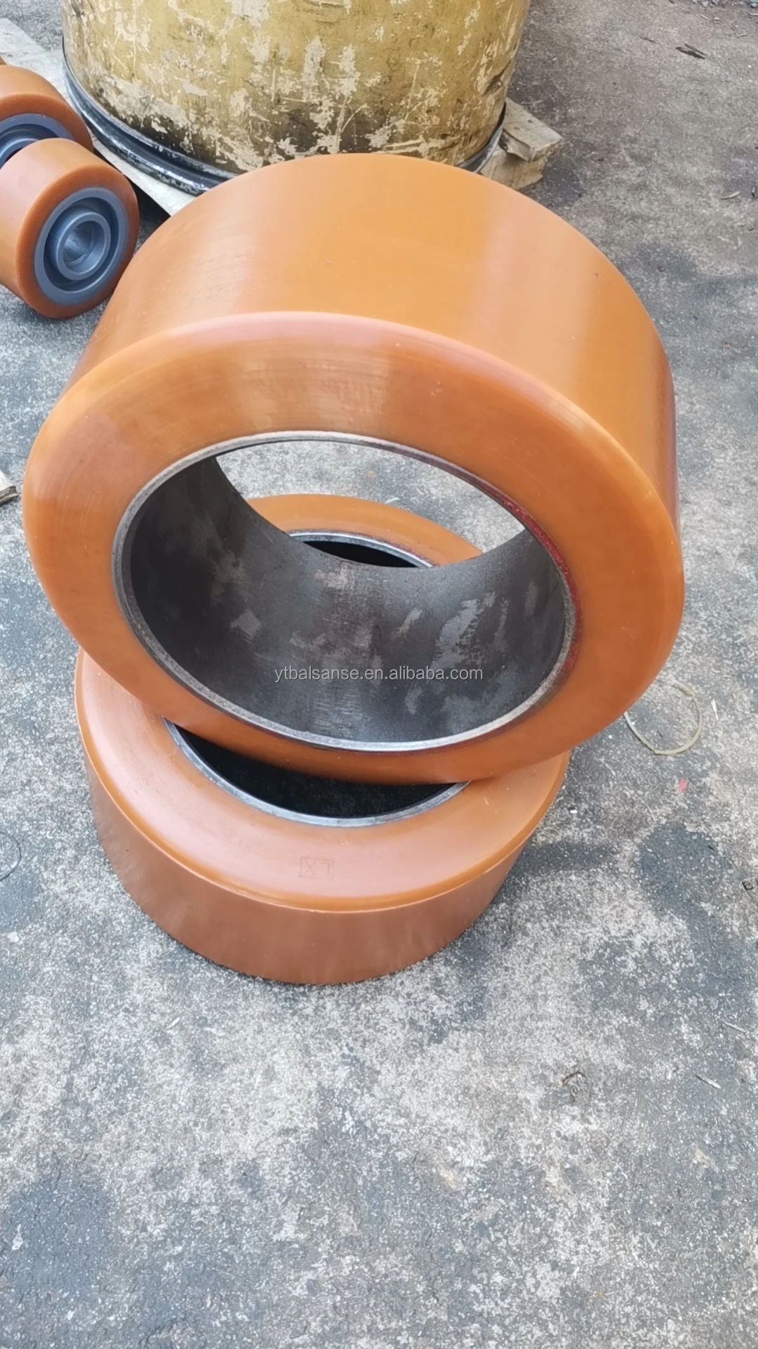 Drive Wheel Electric Forklift Wheel 230x75mm and 250x80mm PU Drive ...