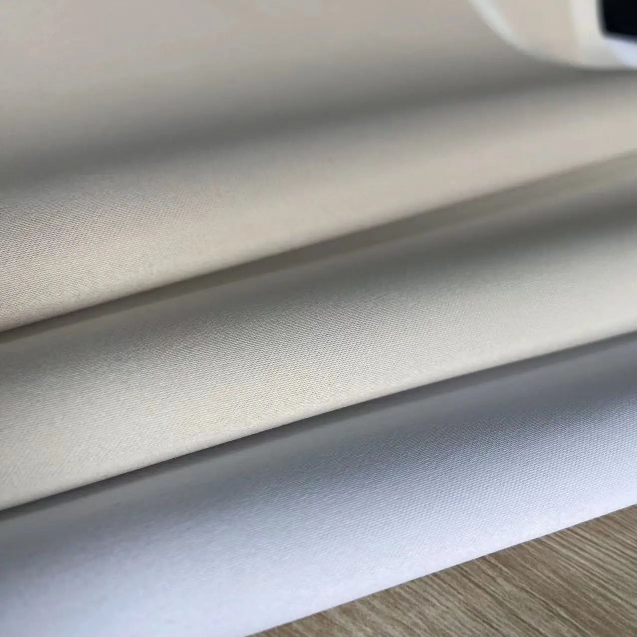 China Wholesale Dull Satin Fabric Smooth Hand Feeling 100% Blackout ...