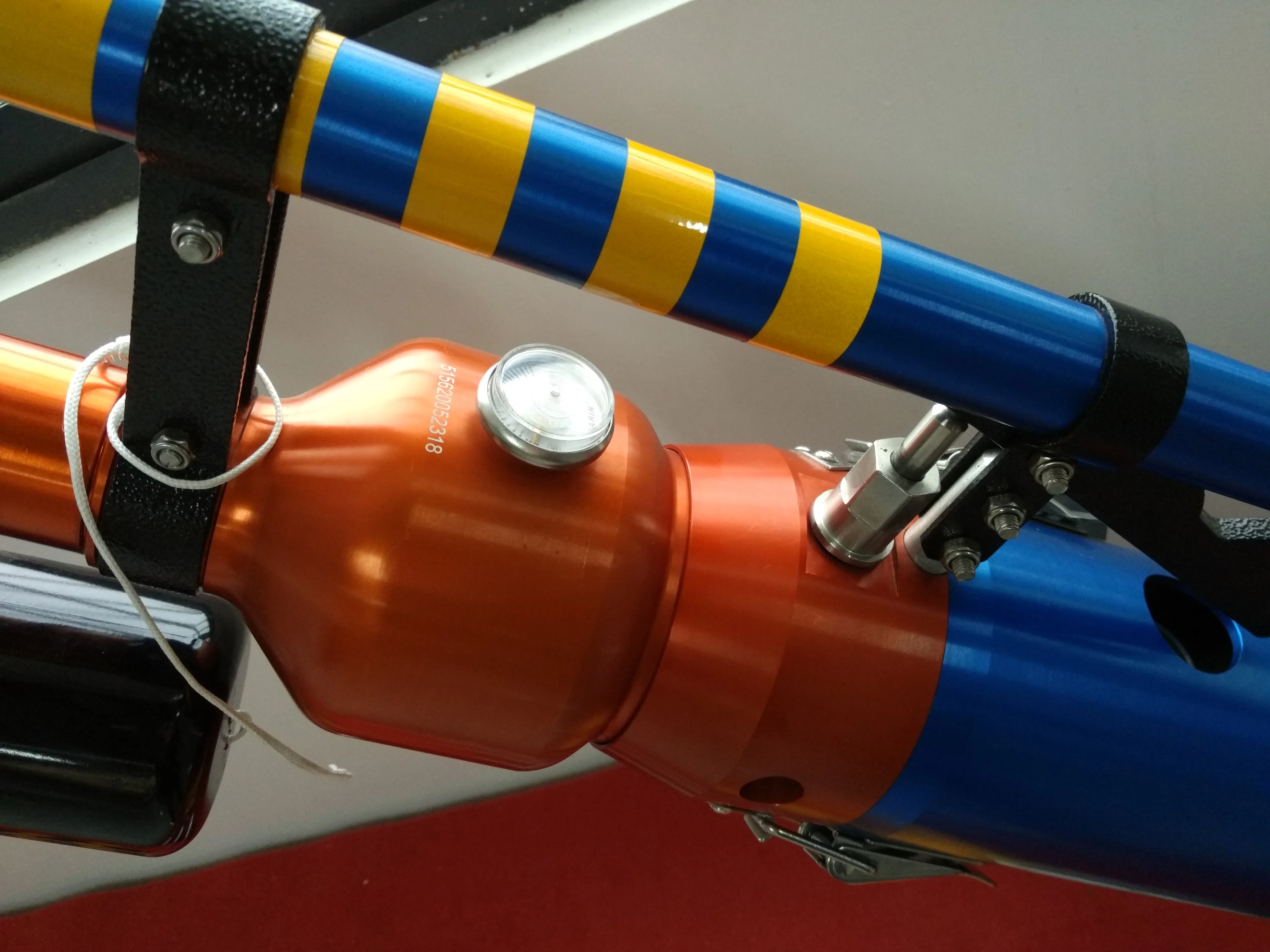 Water Rescue Tools Lifesaving Thrower Amphibious Thrower Pneumatic ...