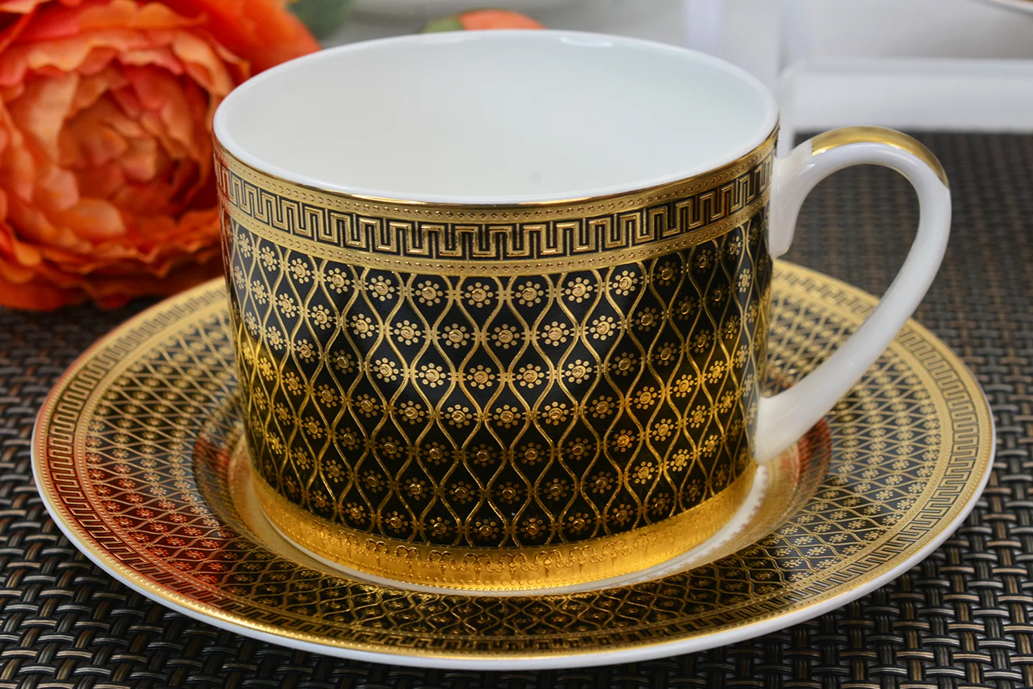17pcs Karosa Black Western Style Tea Cup Sets Embossed Gold Luxury Fine ...
