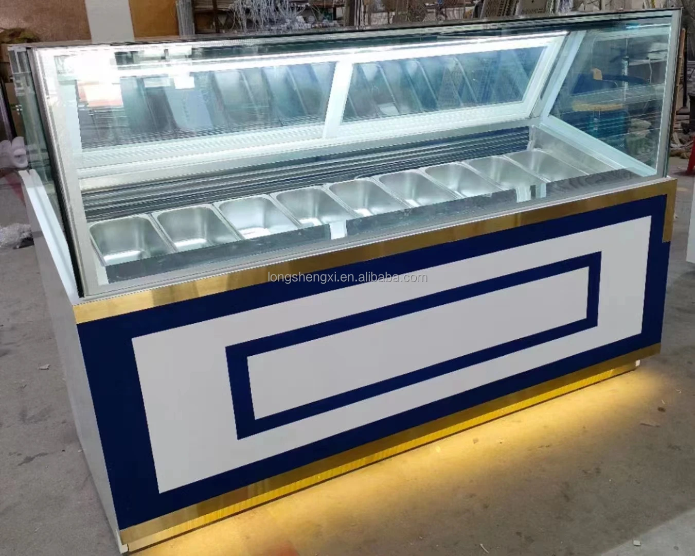 Italian Design Commercial Curved Glass Showcase Competitive Price 12 ...