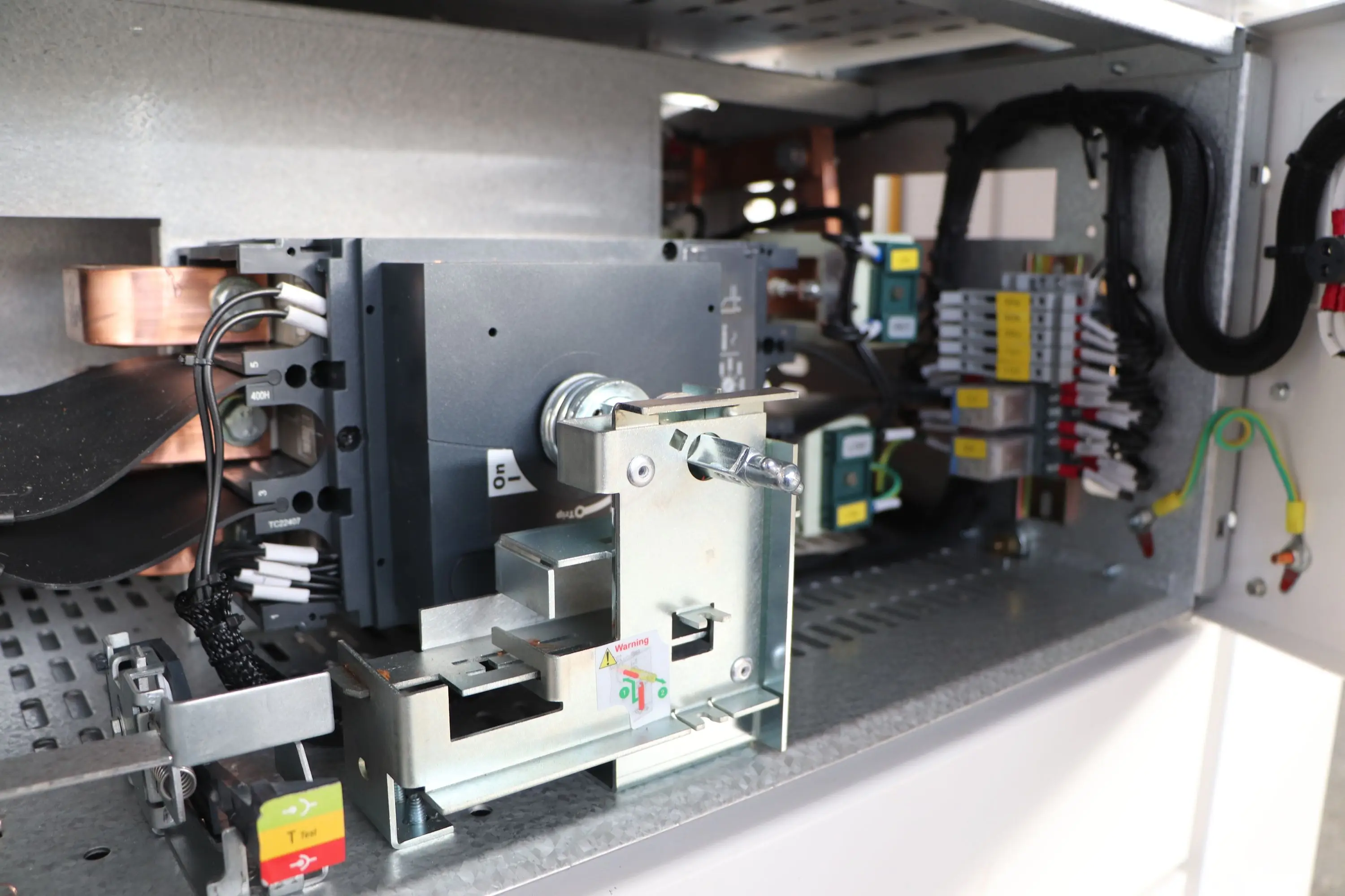 Switchgear Electrical Distribution Cabinets Electrical Panel Board ...