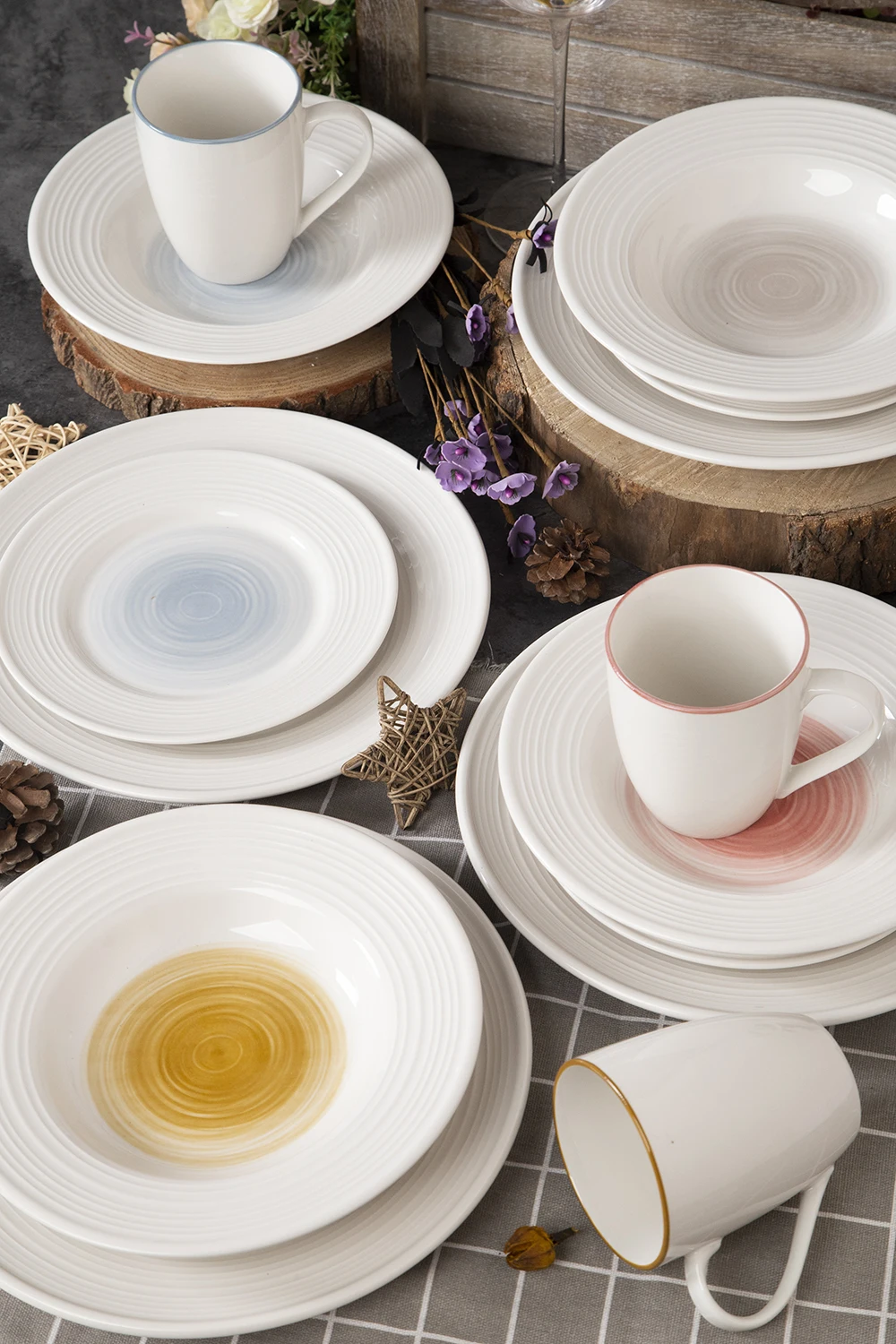 High Quality Royal Porcelain Dinnerware Set| Alibaba.com
