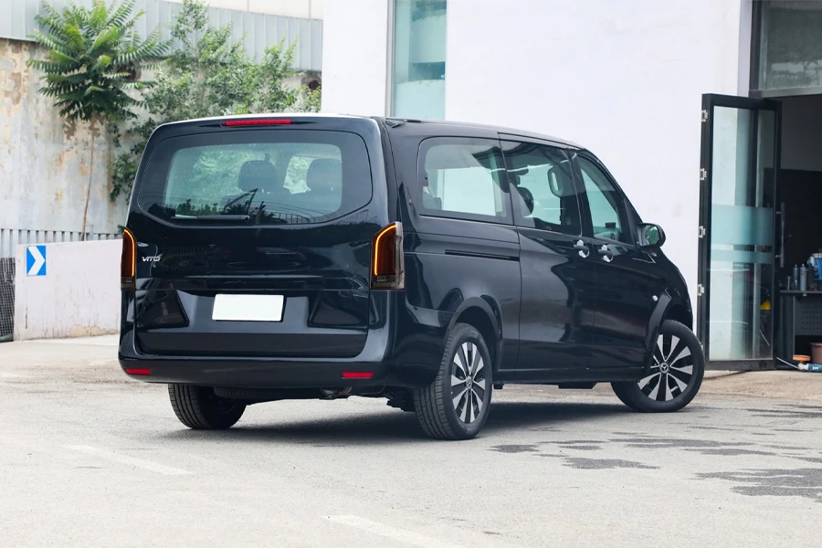 DK Motion LED Taillights for Mercedes Benz V Class Vito V260 W447 Rear ...