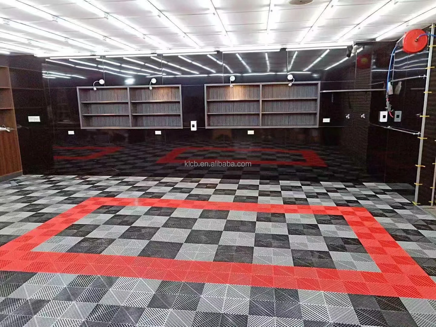 Anti Slip Interlocking Garage Floor Tiles for Car Parking