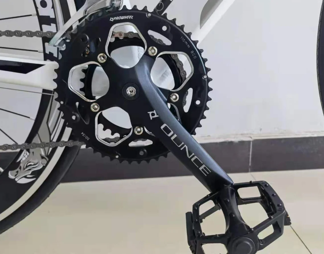 Trek Speed Carbon Steel Road Bikes - Durable & Versatile