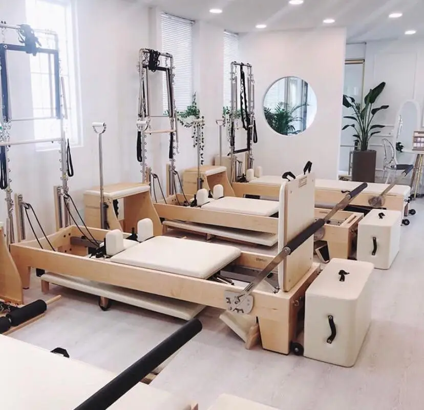 Reformer Pilates Machine - Durable Oak Wood Pilates Reformer