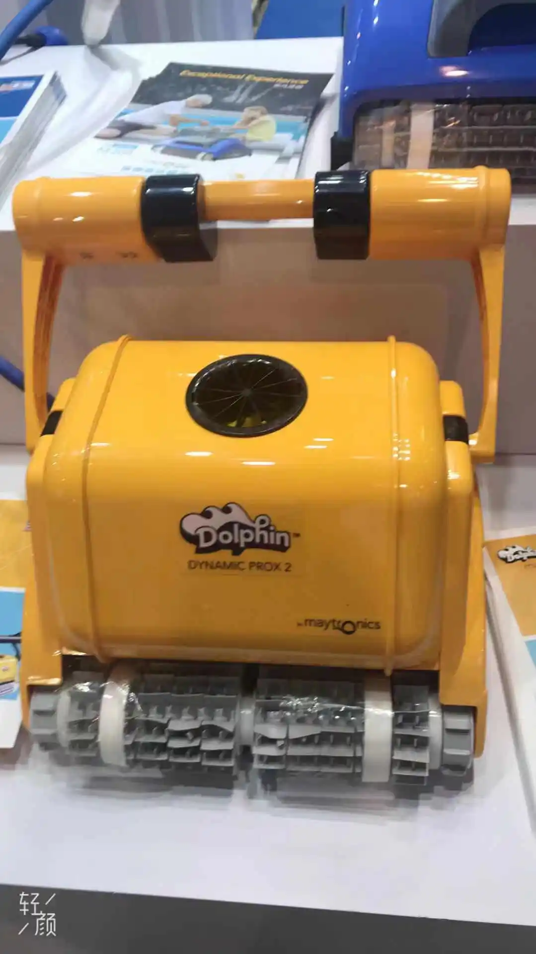 Automatic Climbing Wall Vacuum Robot Cleaner Swimming Pool Cleaning ...