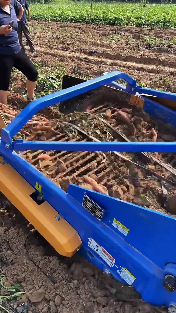 Mini Tractor Potato Harvester Potato Harvester Machine Agricultural ...