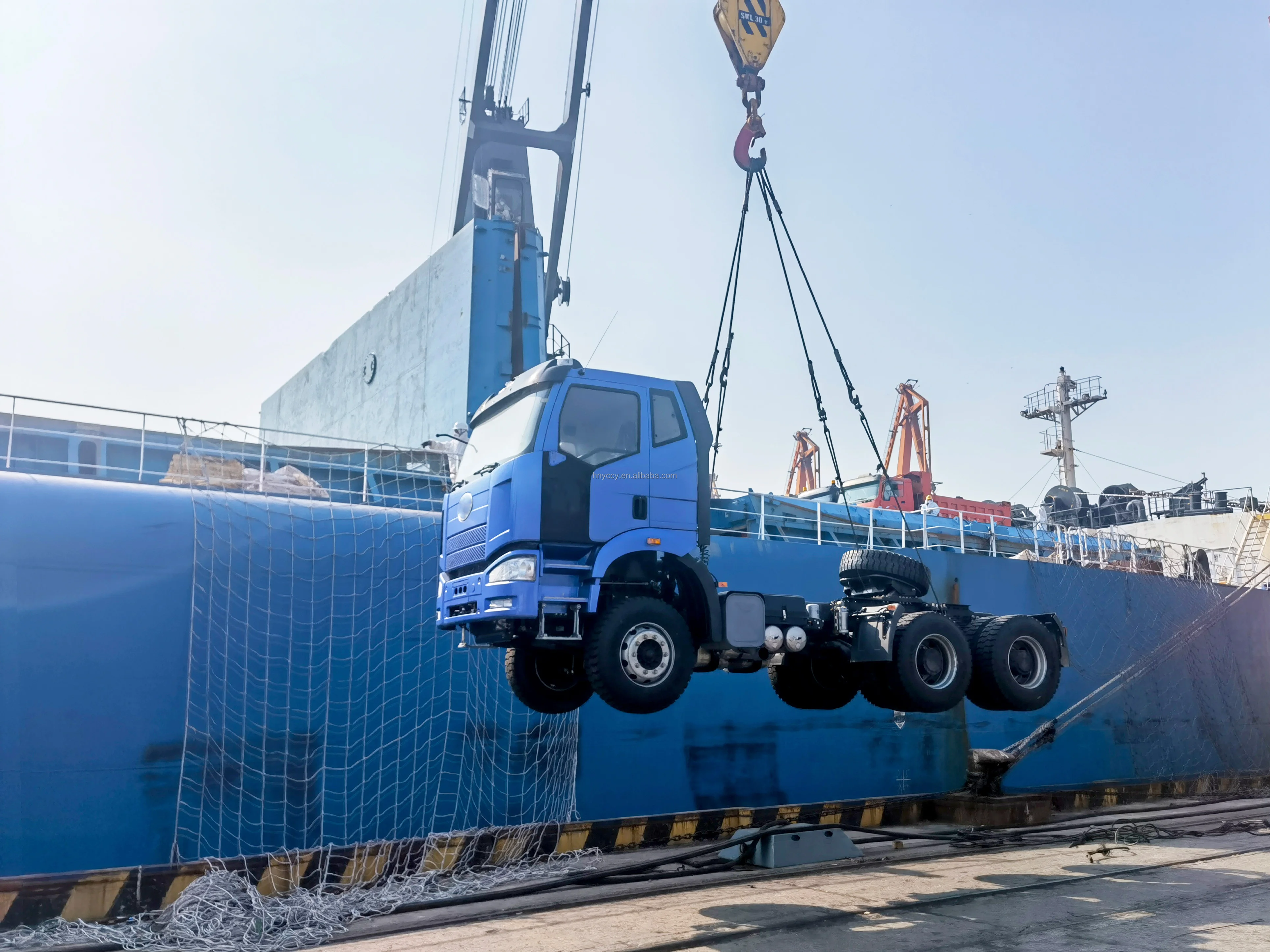 Truck Trailers Shacman X3000 460hp 440hp 6x4 Cargo Trucks 400hp 350hp ...