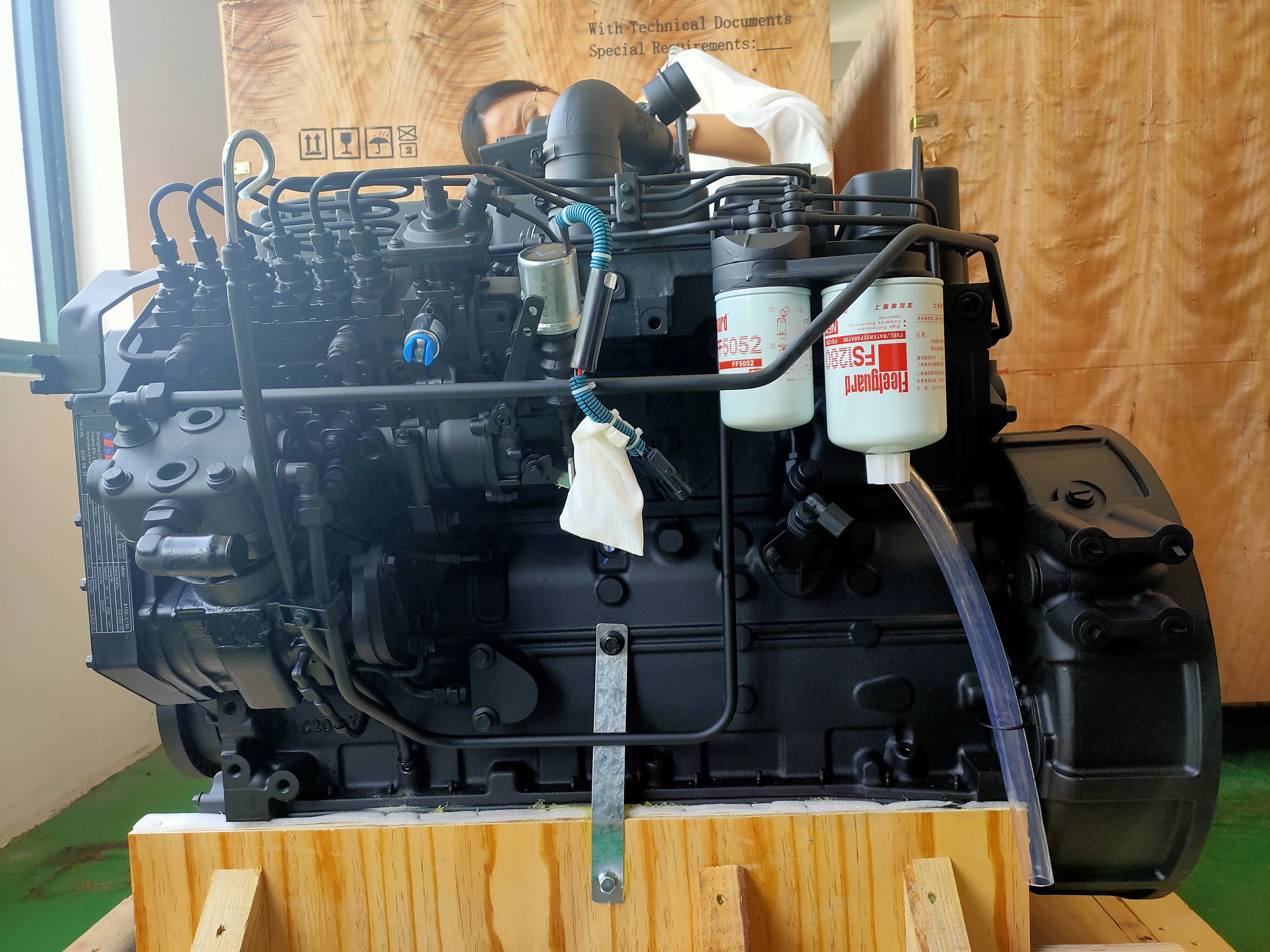 Original Cummin 215hp Diesel Engine 6c 6cta8.3 6cta8.3-c215 For ...