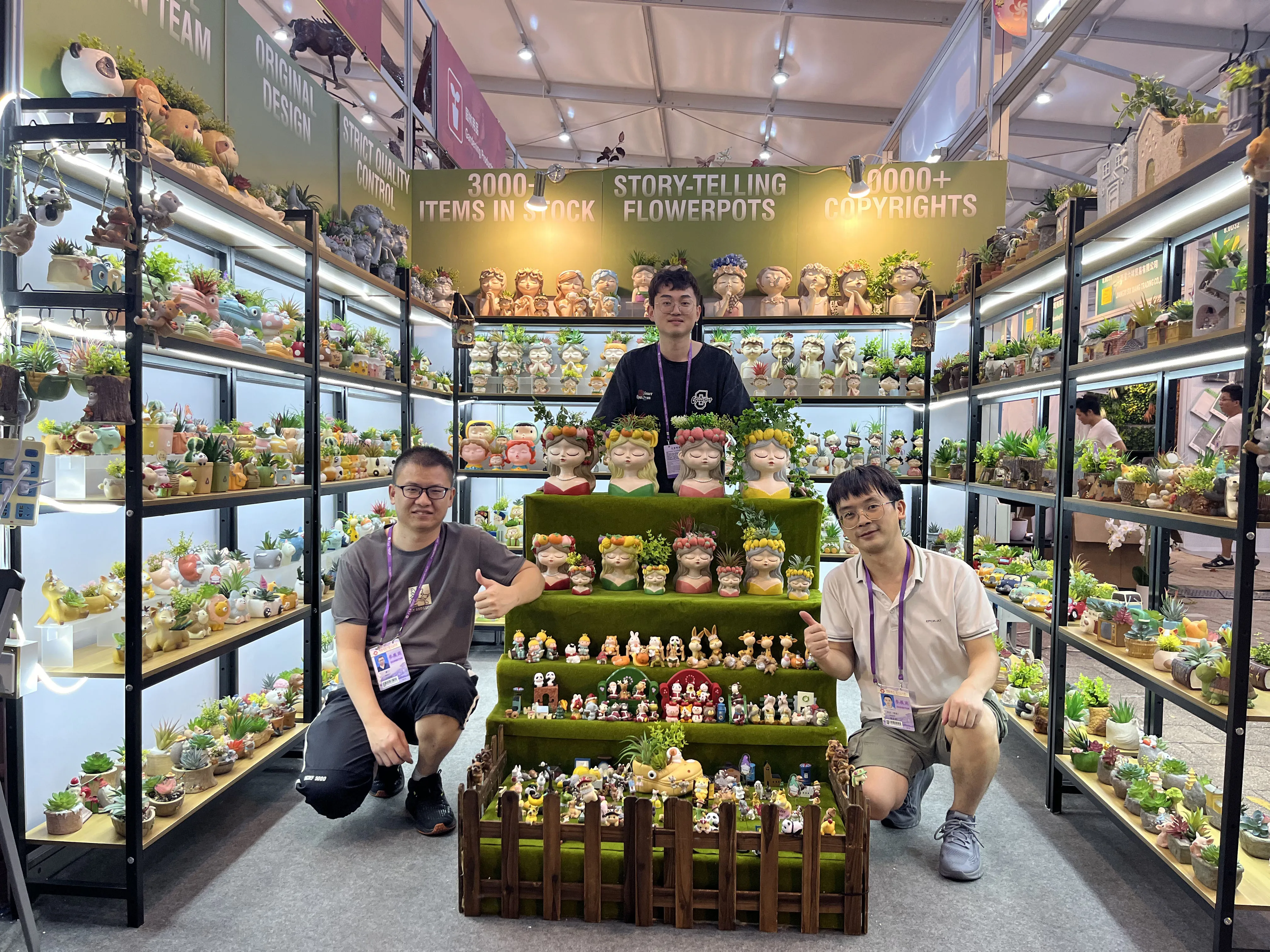 Roogo Cute Fairy Garden Miniature Stone Bunny Hedgehog Frog Bee Animal ...