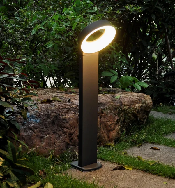 BL19018-60 Modern Outdoor 15W IP65 Waterproof LED COB Lawn Lamps ...