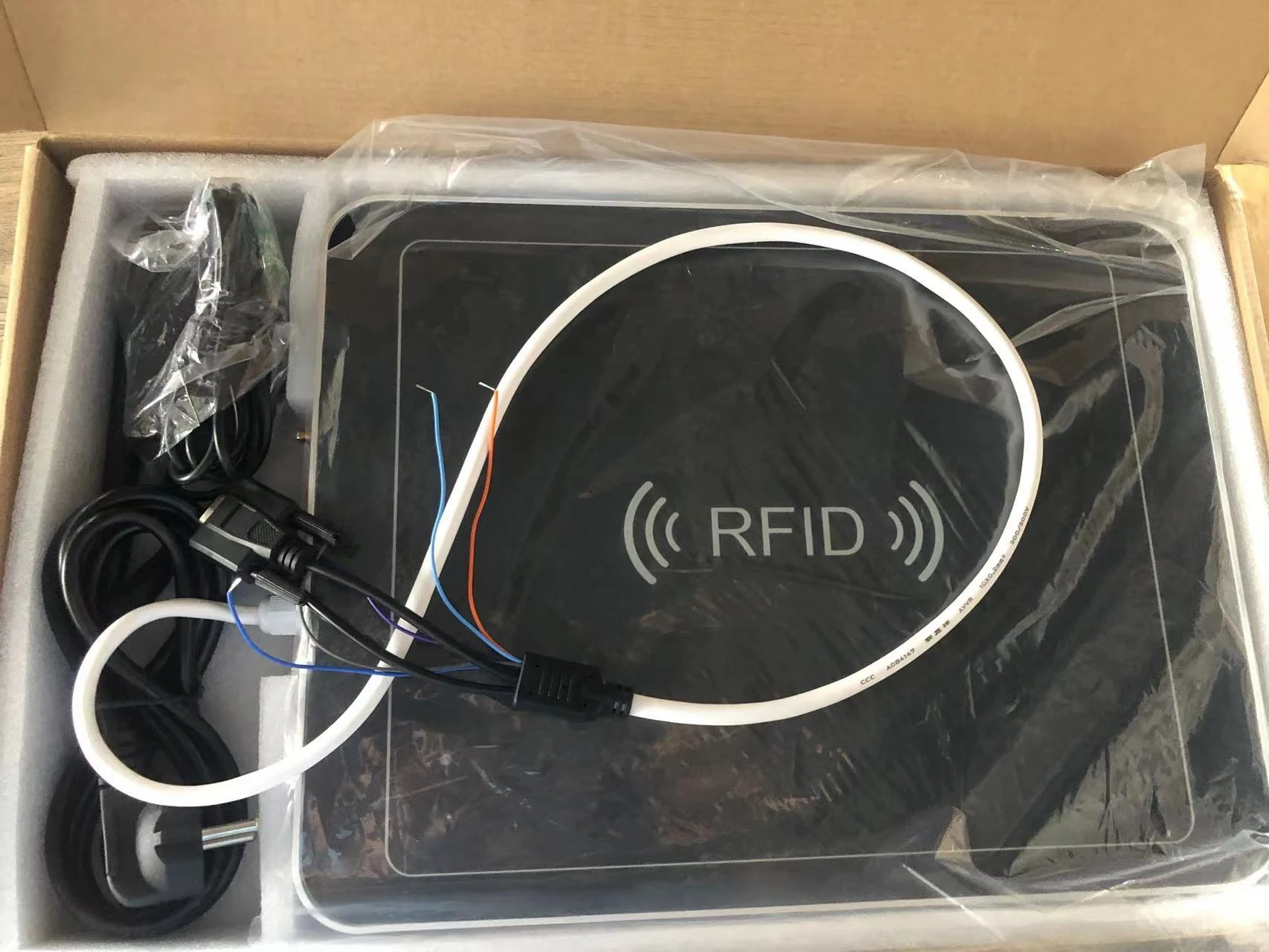 Rfid Reader Usb/rs232 Interface Desktop Contactless Smart Card Reader ...