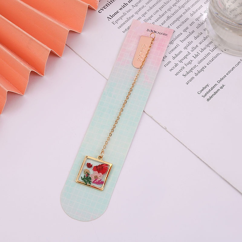 Small Fresh Crystal Square Embossed Bookmark - Creative Metal