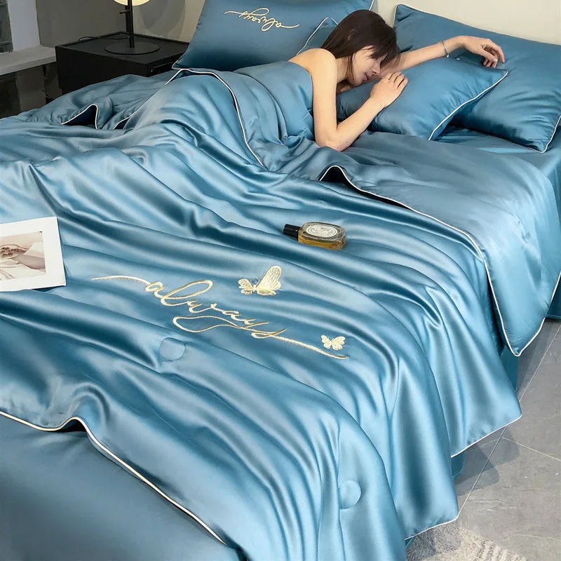 Custom Wholesale Light Luxury Ice Silk Embroidered Summer Cooling Quilt ...
