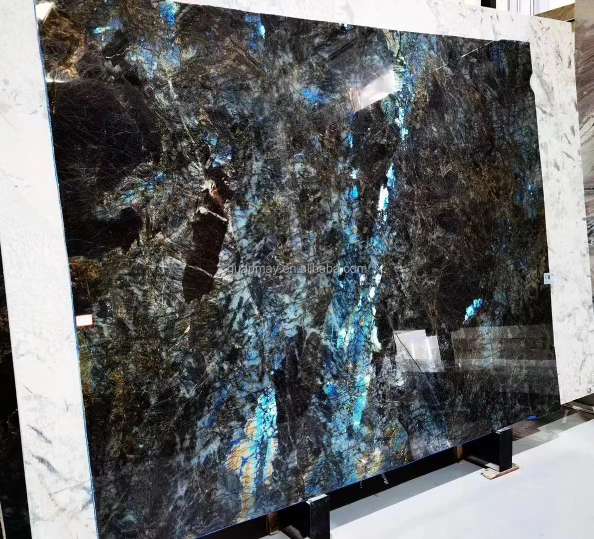 Blue Labradorite Granite Slab for Luxury Dining Tables