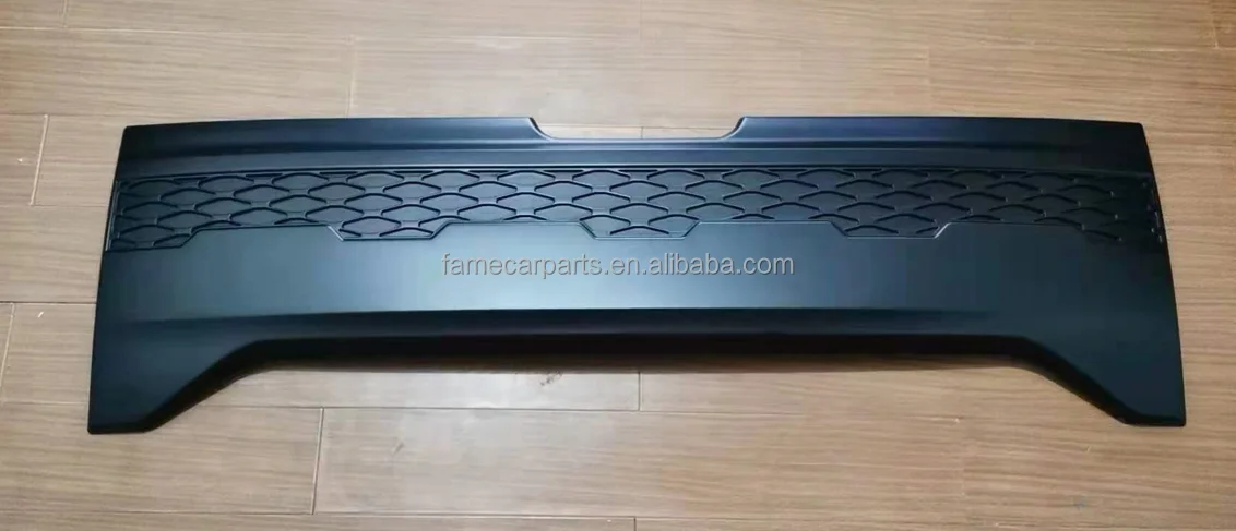 Tailgate Guard for Nissan NP300 Navara - Durable Cladding