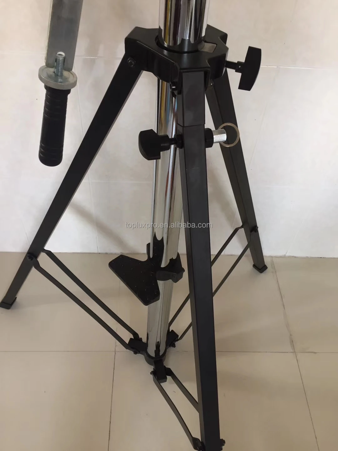 2023 Truss Easy Installation Stand Tower Hanging Screen Truss Hand ...