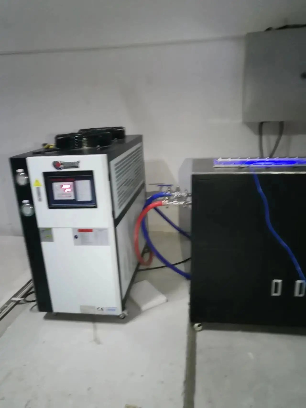Fluorinated Liquid for Computer Cooling - 15kw Immersion Cooling Cabinet