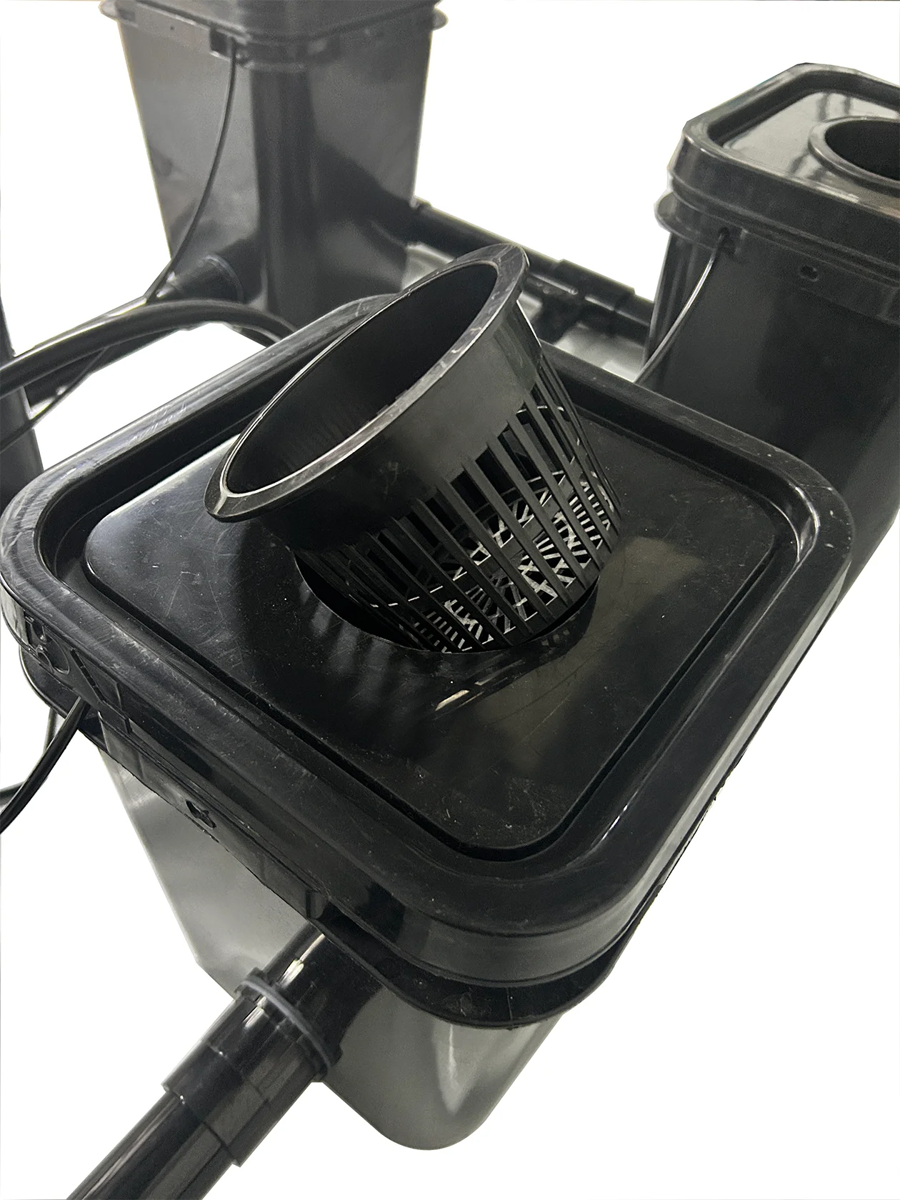 Hydroponic Growing Systems - High Quality RDWC Buckets