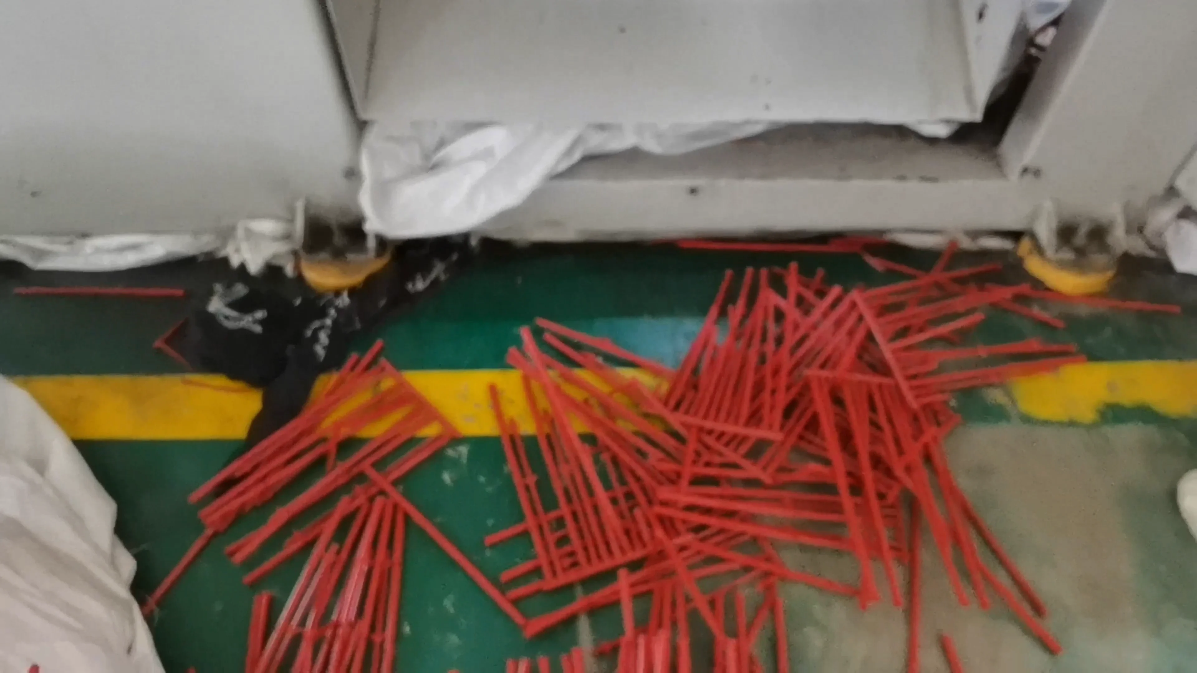 Heavy Duty Pp Plastic Expand Shield Plugs Wall Plug Plastic Wall Anchor ...