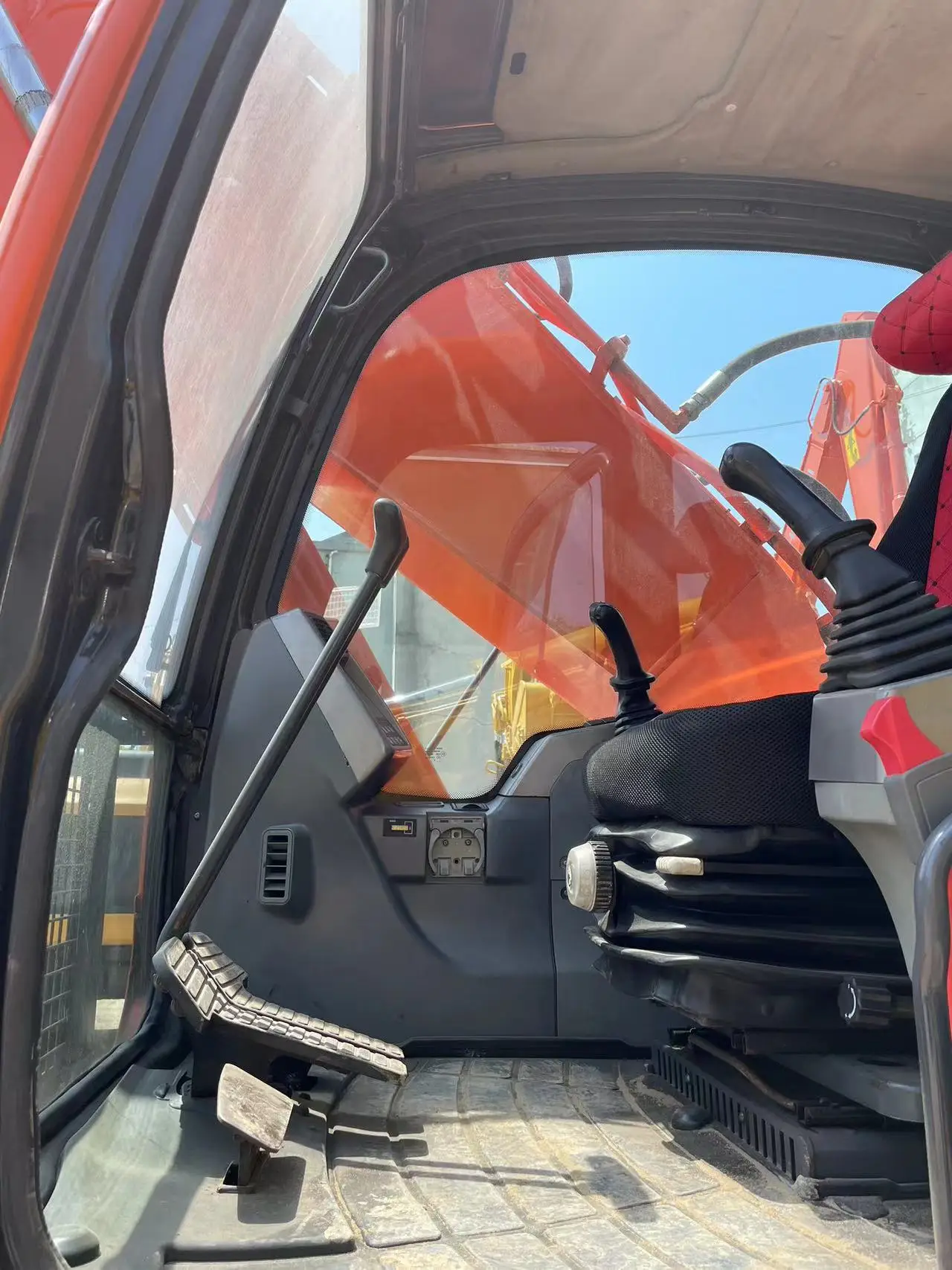 Original Second-hand Excavators Doosan Dx225 Dh225 Crawler Excavator ...