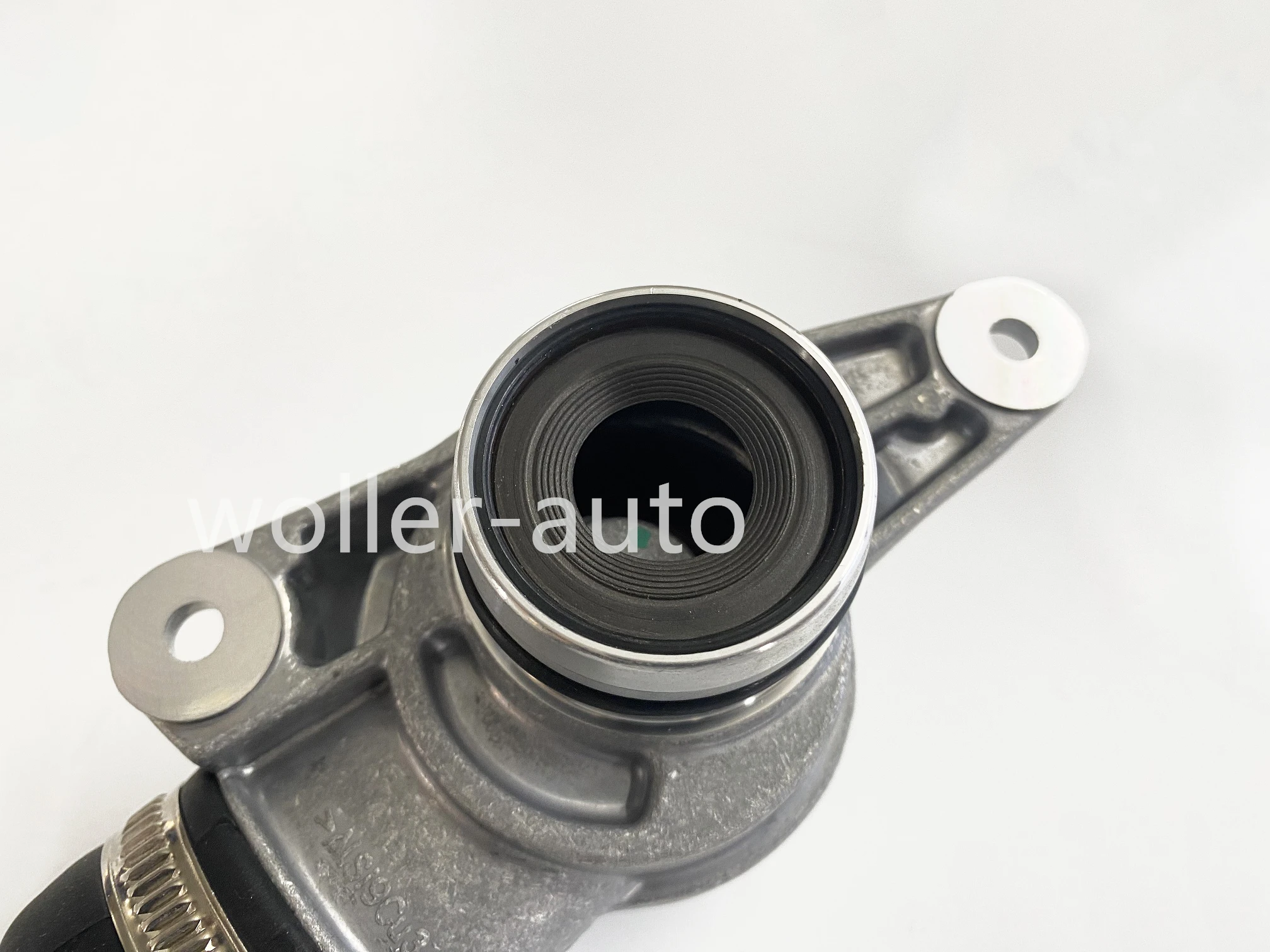 Crankcase Vent Valve for Mercedes-Benz OM642 Engines