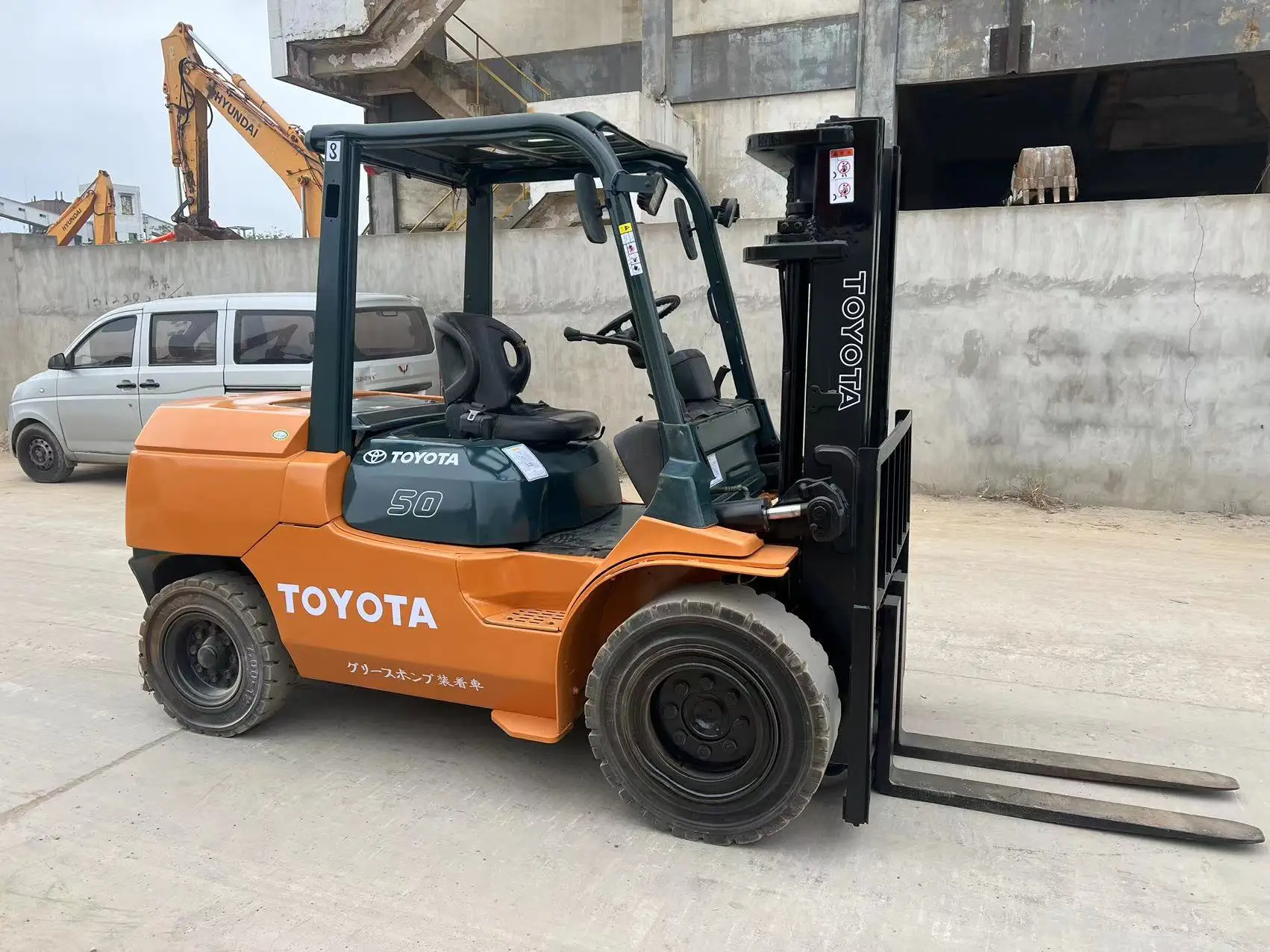 Used Toyota FD50 Forklift Cargo Handler Diesel Good Condition Best Service Used Mini Toyota 50 ...