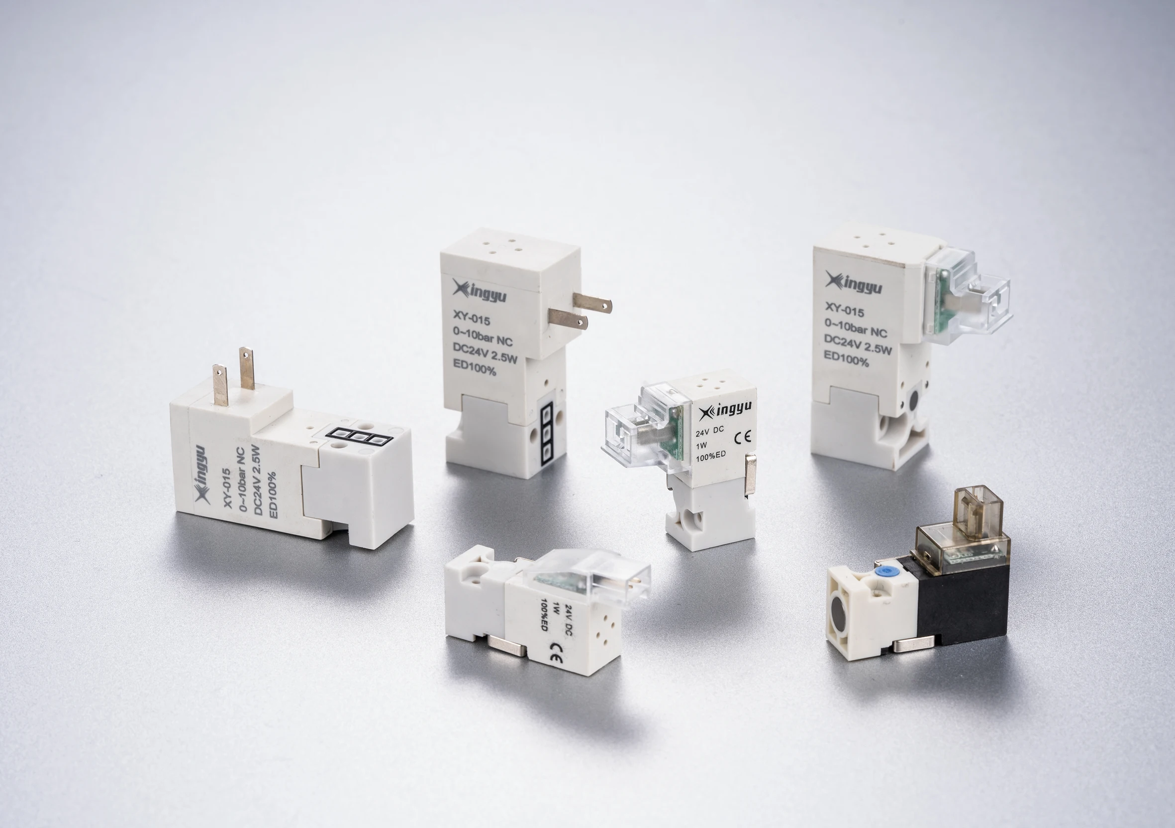 Mini Plastic Pneumatic Solenoid Valve - 3/2 Way Direct Acting